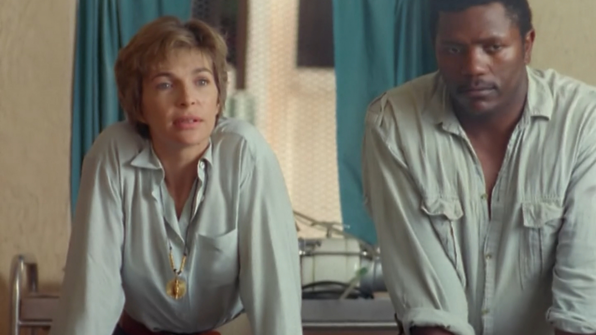 Loin des yeux | madelen